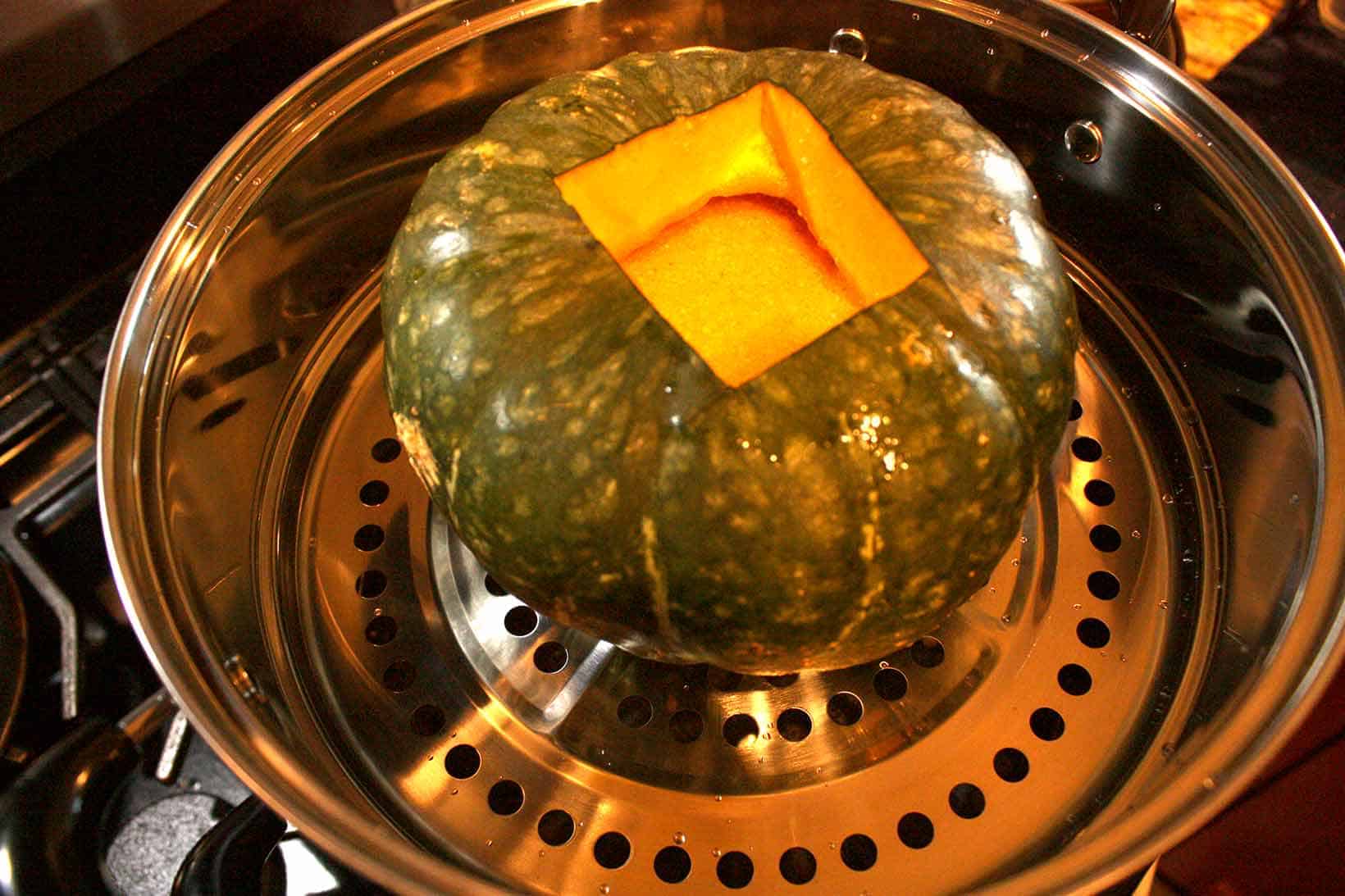 Buttercup Squash Custard Recipe: How to Make Sankhya Lapov - Thida's ...